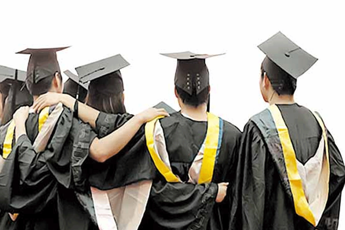 මෙරට උසස් පෙළ අසමත් පිරිසක් පිටරටින් වෛද්‍ය උපාධිය අරන් ⋆ ධරණී